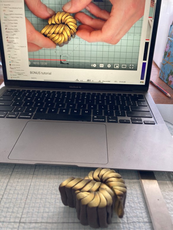 carolynbond | sharing the creative process